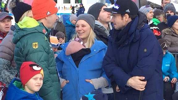 Baby News: Felix Neureuther und Frau Miriam haben jetzt vier Kinder ... Baby News: Felix Neureuther und Frau Miriam haben jetzt vier Kinder ...